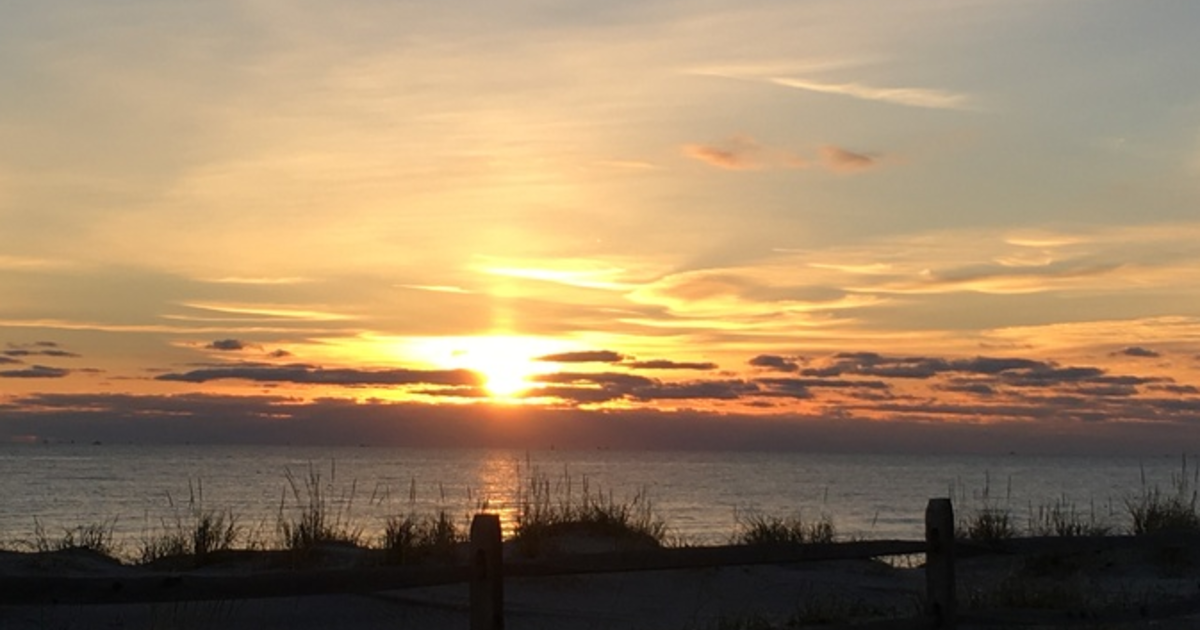 Why does the SUN rise in the East and set in the West? - GirlsAskGuys