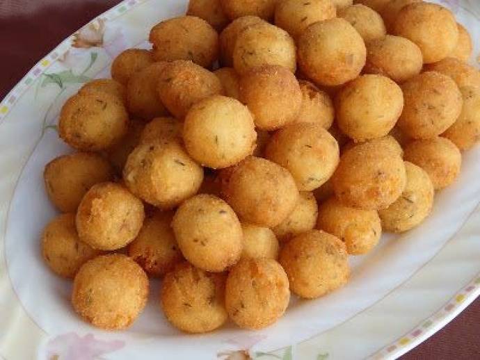 French fries vs. Tater tots? Which do you prefer and why? - GirlsAskGuys