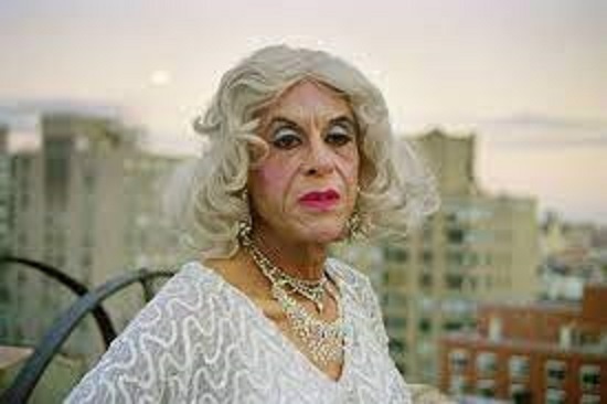 How do you plan on honoring Darcelle XV, "the oldest drag queen" who ...