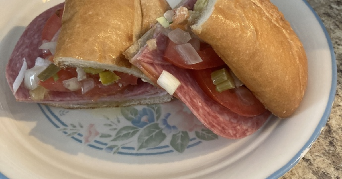 Do you like mini subs? - GirlsAskGuys