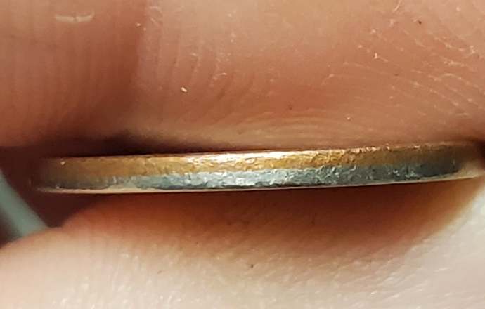 I found a 2020 dime with no ridges, is it worth money? - GirlsAskGuys