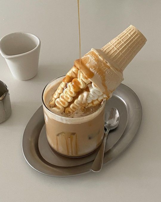 What's your favorite beverage? - GirlsAskGuys