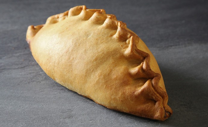 Which British pasty is best? - GirlsAskGuys