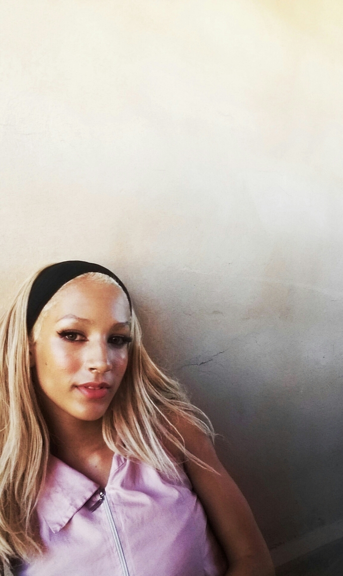 Why do people stare at me so much on the street? - GirlsAskGuys