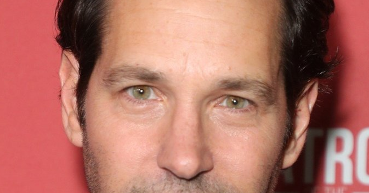 Girls, Paul Rudd, Ryan Reynolds, Brendan Fraser, Heath Ledger or Johnny ...