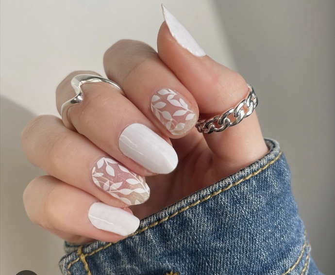 A beauty salon refused to give me a manicure because I'm a man, is that ...