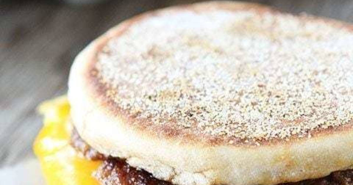 Which breakfast meal sounds better for tomorrow morning? - GirlsAskGuys