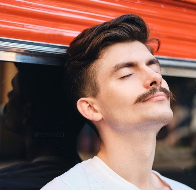 Guys. How many of you are hitting the mustache fashion trends. Ladies ...