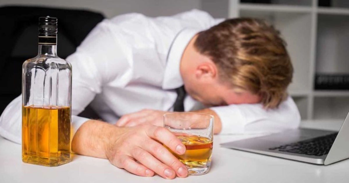 Why do men who were raised by single mothers have more problems in life ...