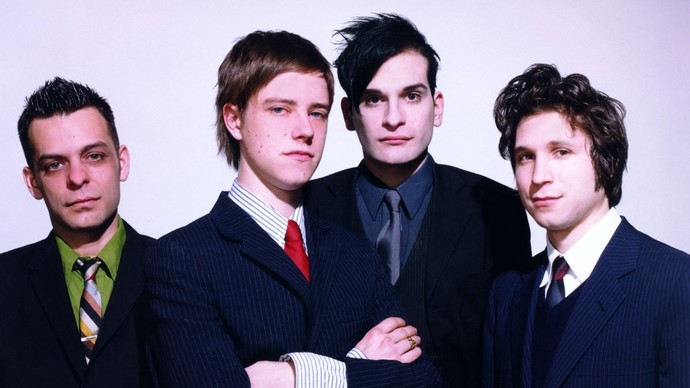 What is a band that looks cool to you? And is their music bomb or nah ...