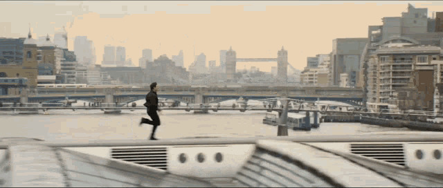 Tom Cruise or Terry Crews? - GirlsAskGuys