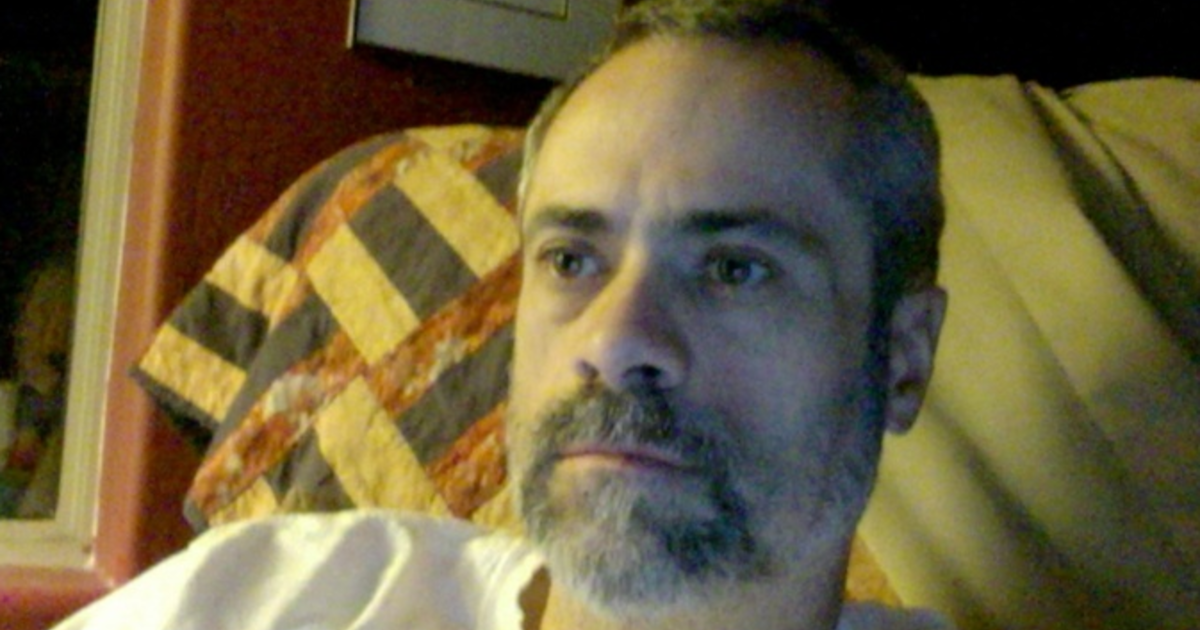 Can you tell when someone is staring at you vs spacing out and just ...