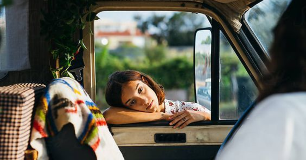 Should I even initiate plans for this date if he hasn’t texted back in ...