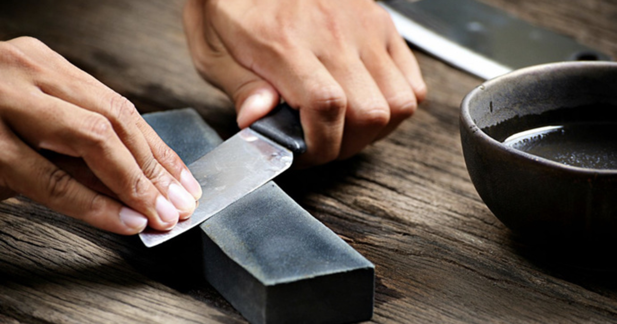 Are you good at sharpening knives? - GirlsAskGuys