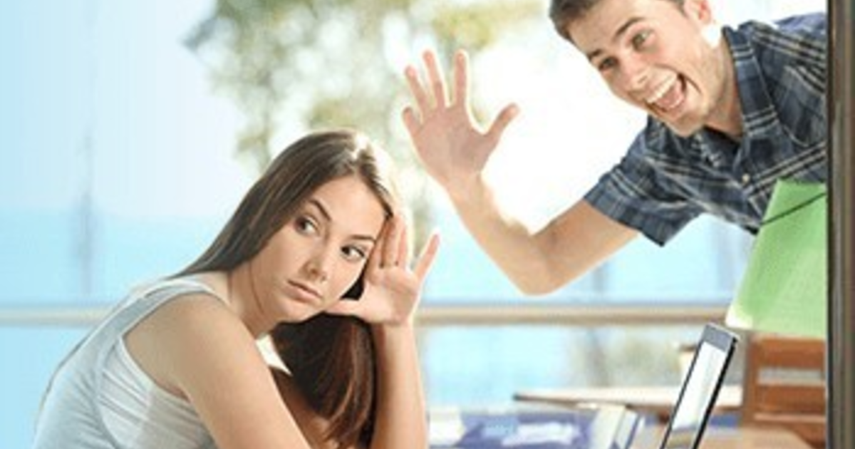 Men why do you chose to approach women at inappropriate times such as ...