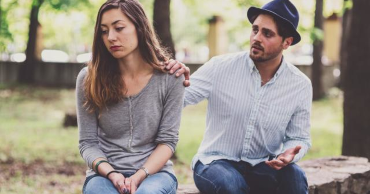 How do most couples fix a fight? - GirlsAskGuys