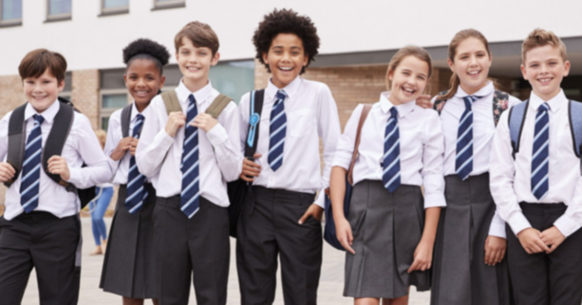 Do you think there should be dress codes in schools or should students ...