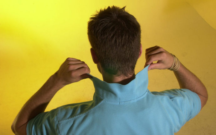 Why do some guys think popping their collar is cool? - GirlsAskGuys