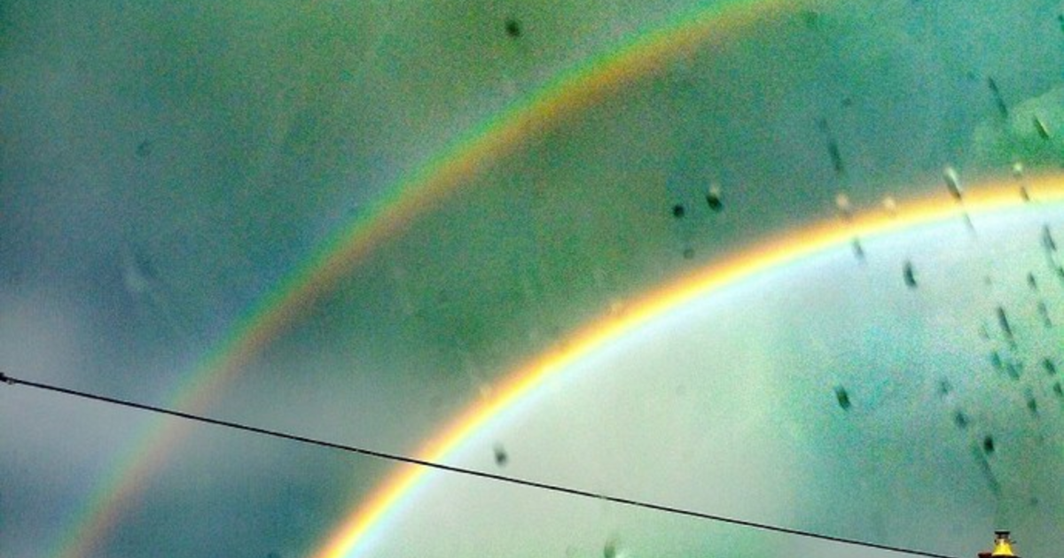 Have you never seen a real rainbow? - GirlsAskGuys