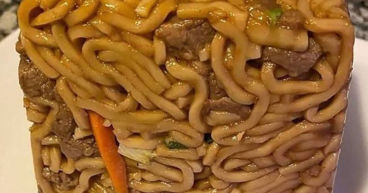 Would you eat this lo mein? - GirlsAskGuys