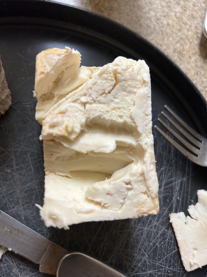 Do you like strong cheeses? - GirlsAskGuys