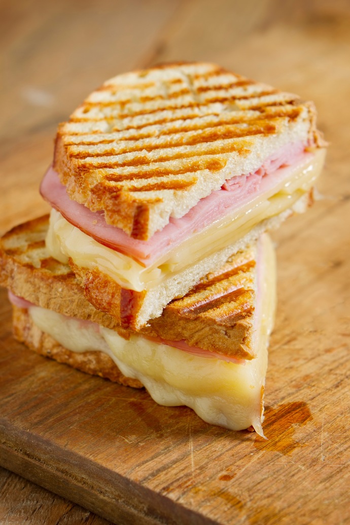 What's your go to snack when hungry? - GirlsAskGuys