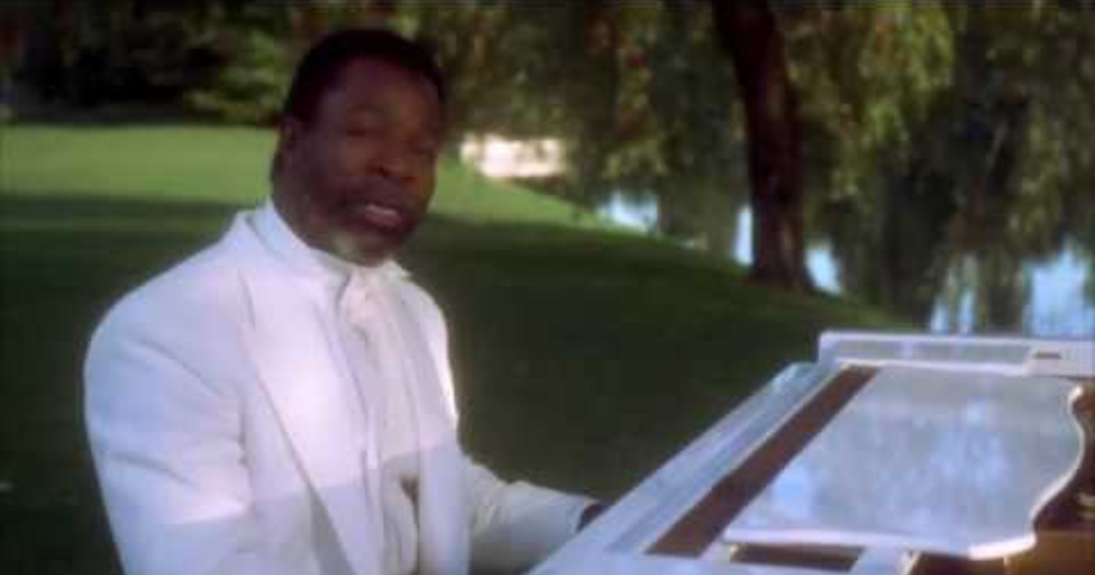 Is anybody else sad Carl weathers passed away? - GirlsAskGuys