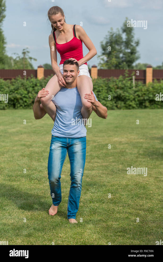 Do girls like being picked up by their boyfriend? - GirlsAskGuys