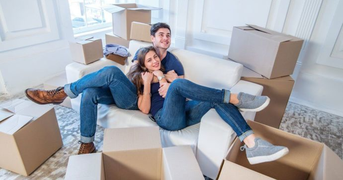 Is moving in with someone before marriage the best way to get to know a ...
