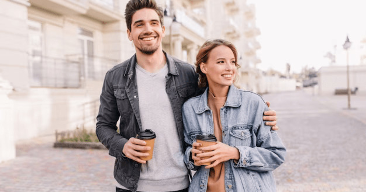 What does it mean when a guy wrap his arm around me? - GirlsAskGuys