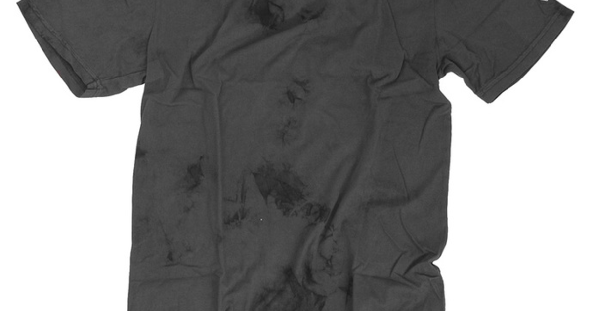 What is the reason of dark spots on my clothes after washing them ...