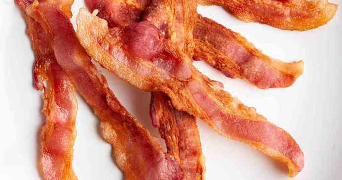 How can you tell when bacon is ready/cooked? - GirlsAskGuys