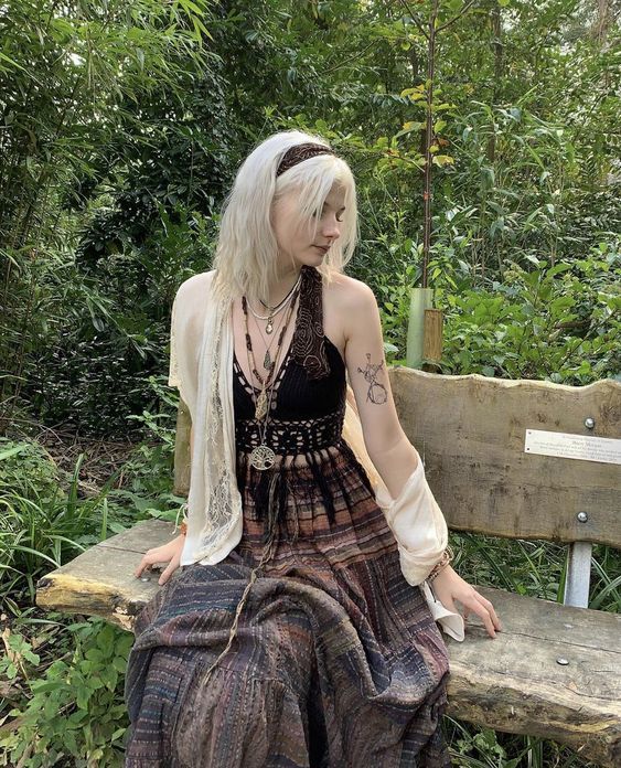 What outfit gives off the most boho vibes? - GirlsAskGuys