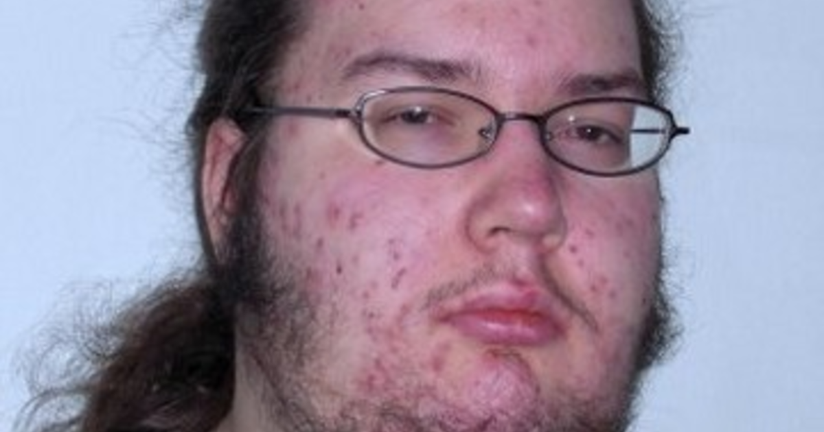 Why do neckbeards never seem to have any tattoos? - GirlsAskGuys