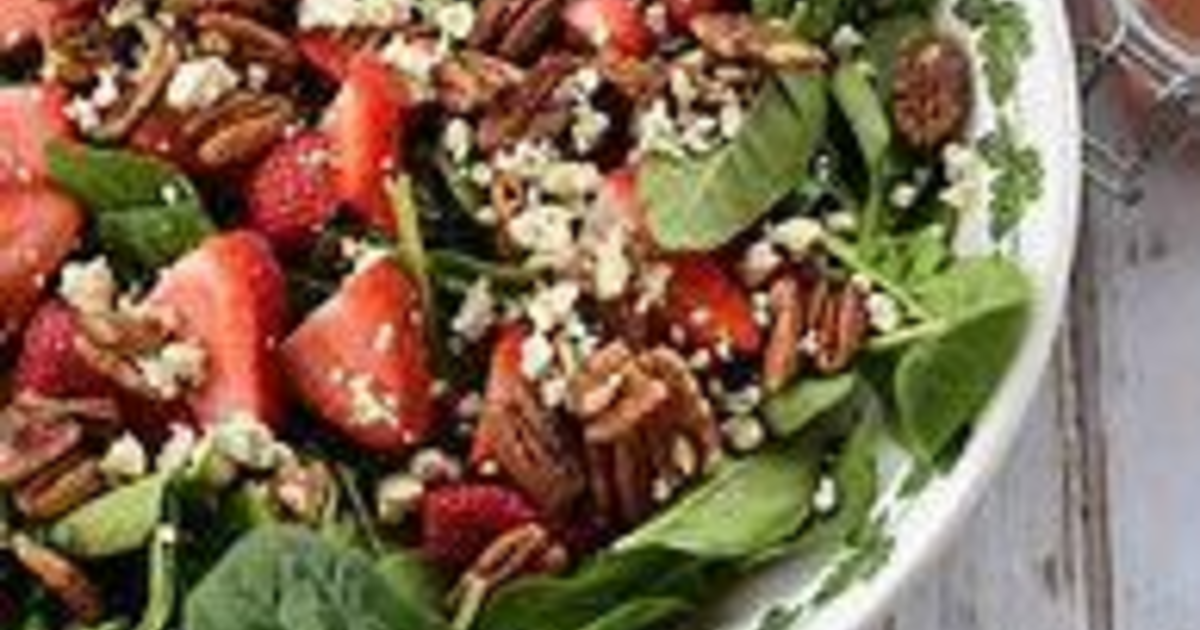 Which is better: Kale or Spinach? - GirlsAskGuys