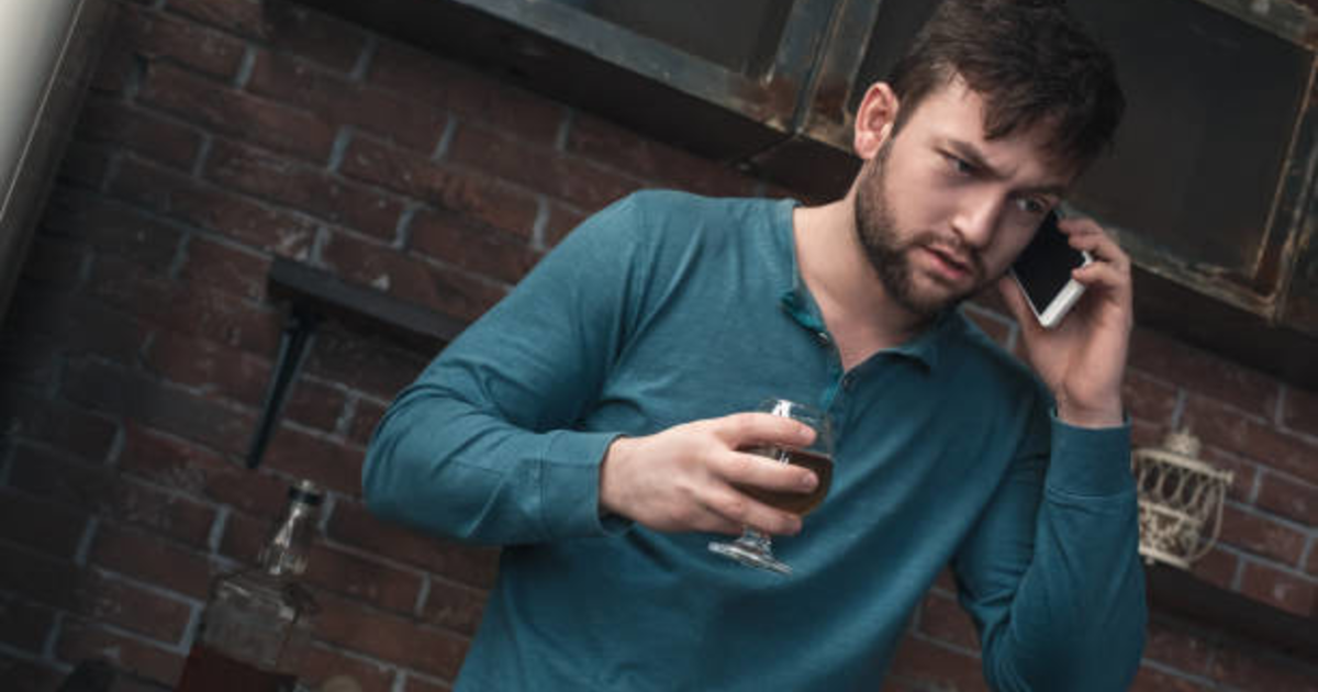 Why do men drunk call you? - GirlsAskGuys