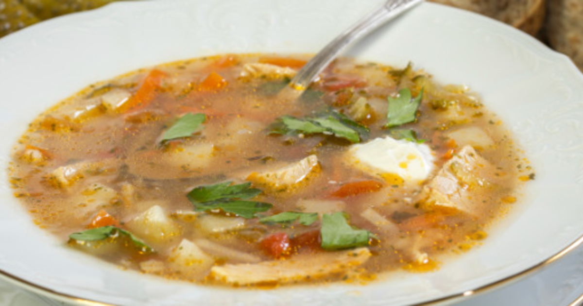 Why is eastern european food so bad? - GirlsAskGuys