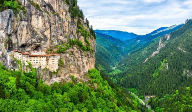 Which is the most beautiful Islamic country? - GirlsAskGuys