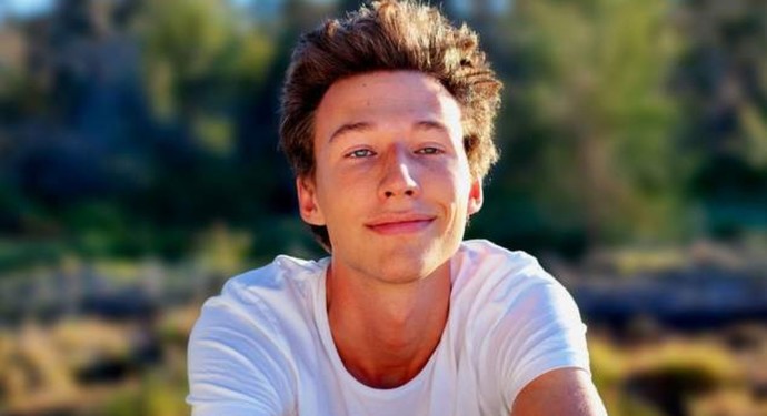 If there was an exceptional musical artist that has Aspergers and says ...