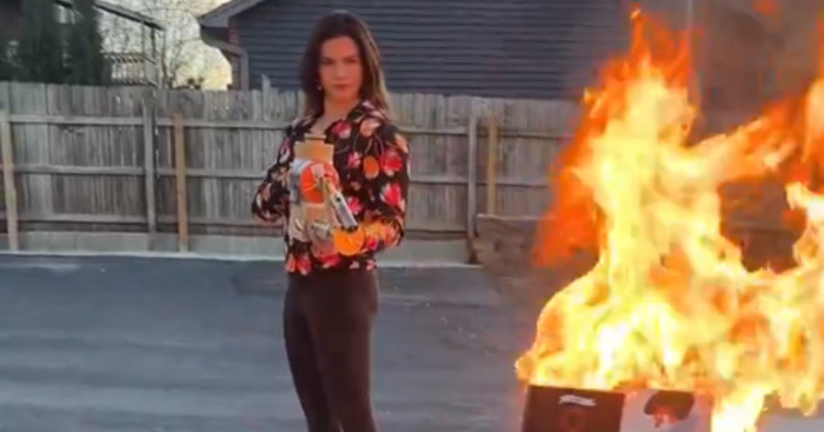 Do you support politicians who burn books? - GirlsAskGuys