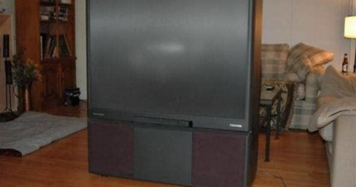 Who remember having these in your house: 90s-00s Big Screen TV ...