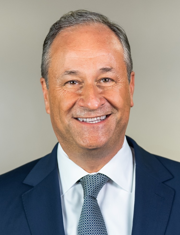 First Lady vs. First Gentleman, Who Would Win A Presidential Spouse ...