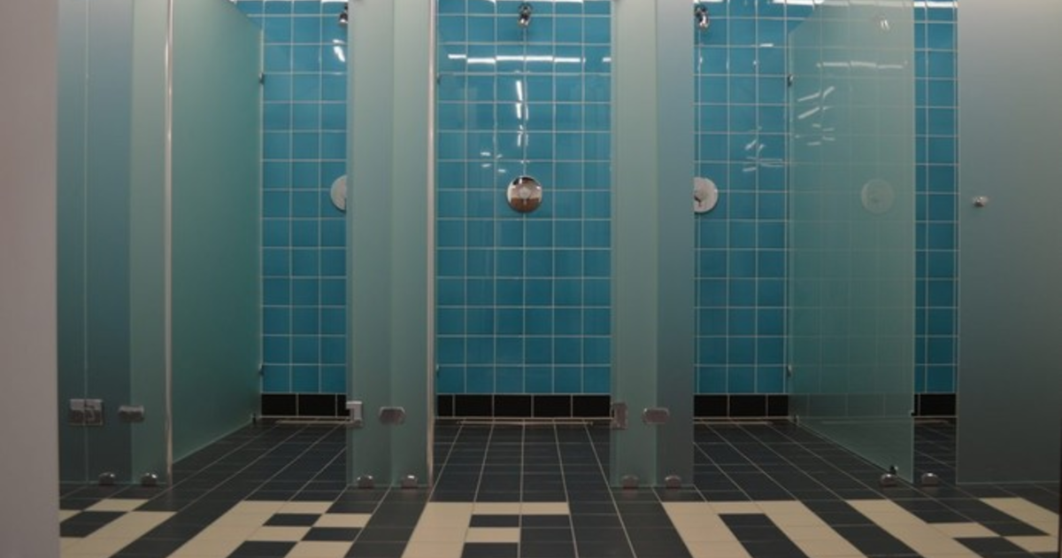 Did you shower after a PE lesson when you were at school? - GirlsAskGuys