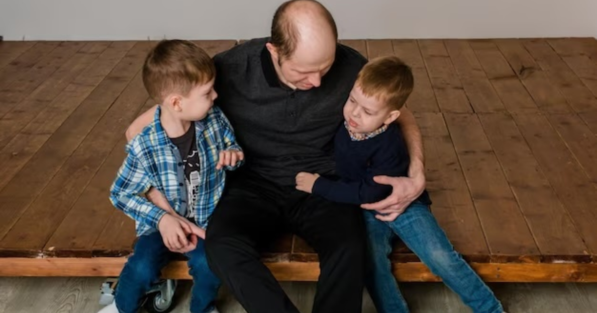 Do middle aged men, who have previously divorced and had a kid, fall in ...