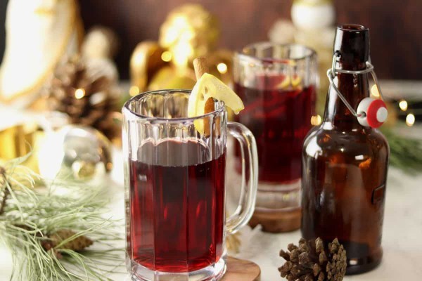 What mulled drink is best? - GirlsAskGuys