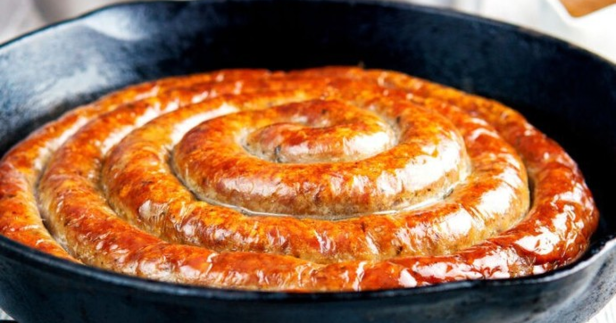Do you like a long sausage? - GirlsAskGuys
