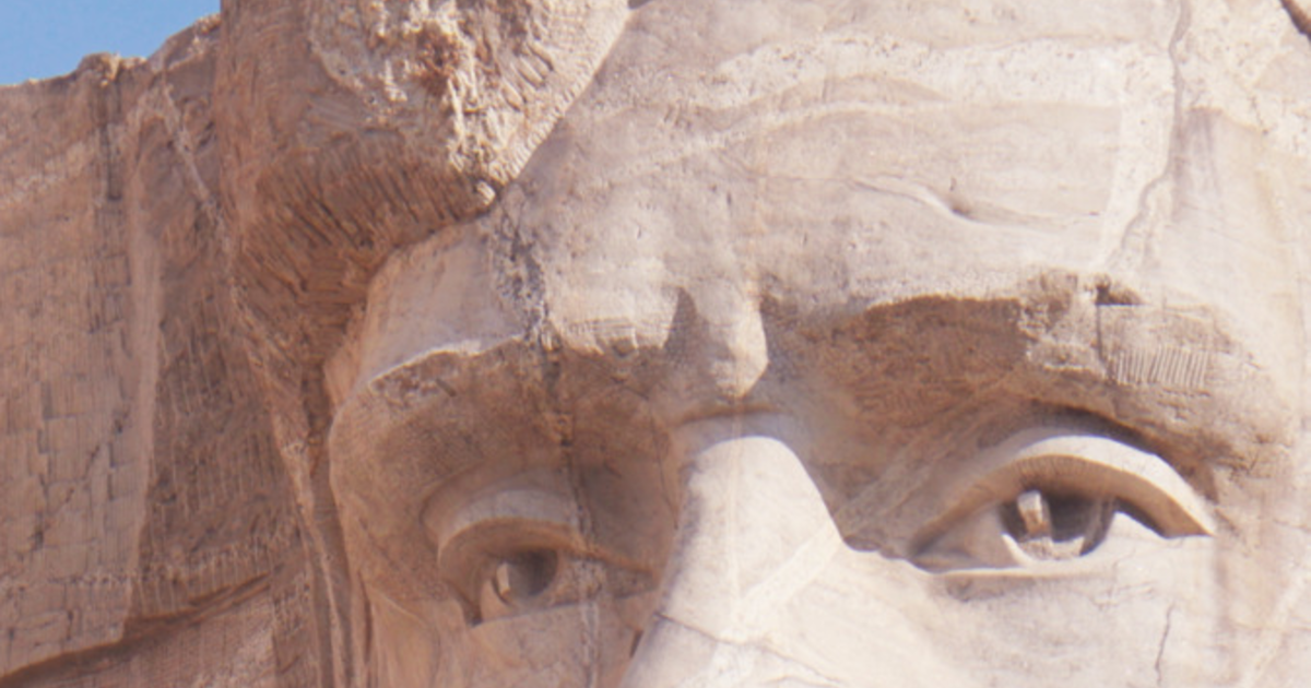 What do you think about this proposal to include Trump's face onto ...