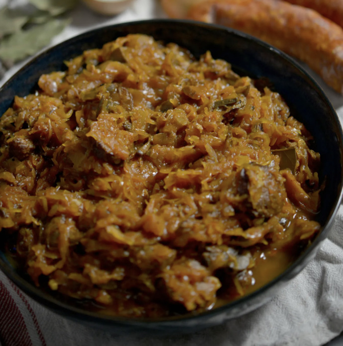 What food looks unappetizing, but tastes really good? - GirlsAskGuys