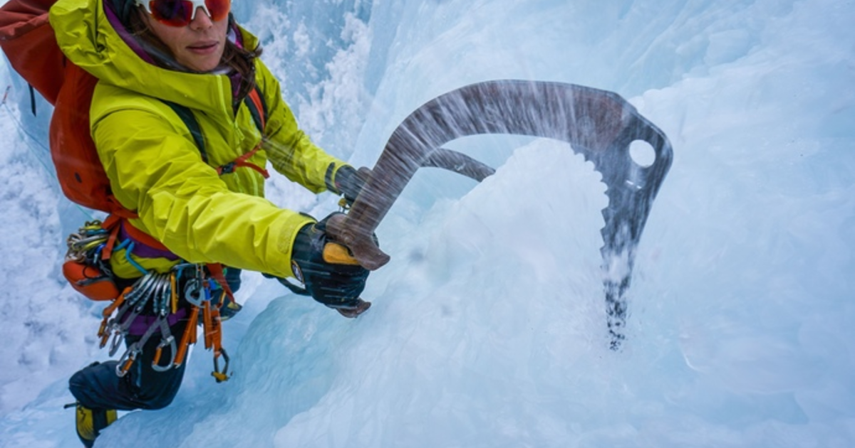 Ice climbers, what is the best and most durable type of climbing axe ...