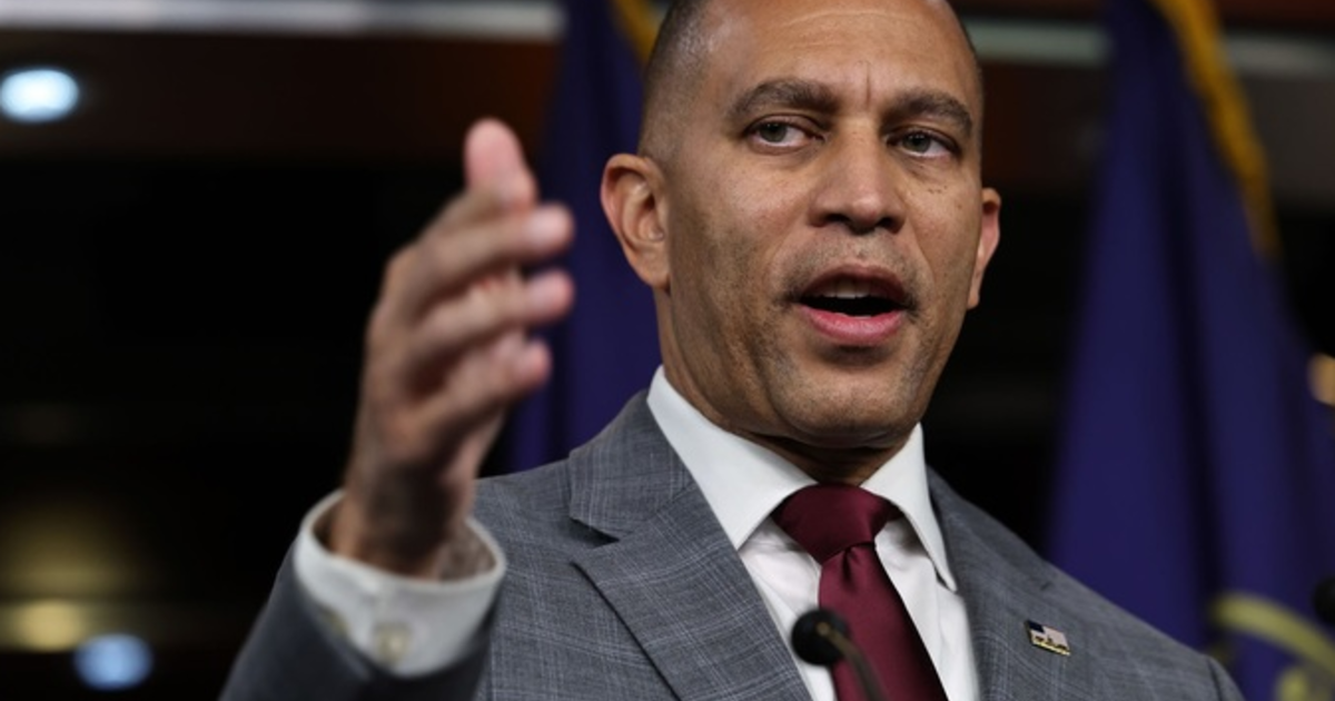 Who is the most masculine democrat politician? - GirlsAskGuys